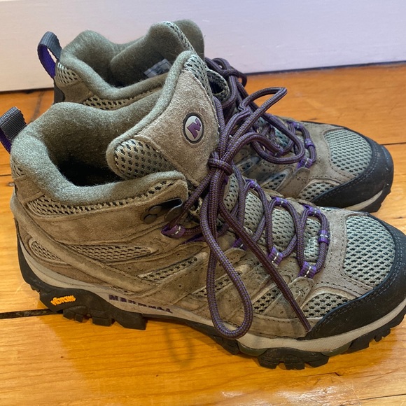 Merrell | Shoes | Merrell Vibram Wm 6 Hiking Boots | Poshmark